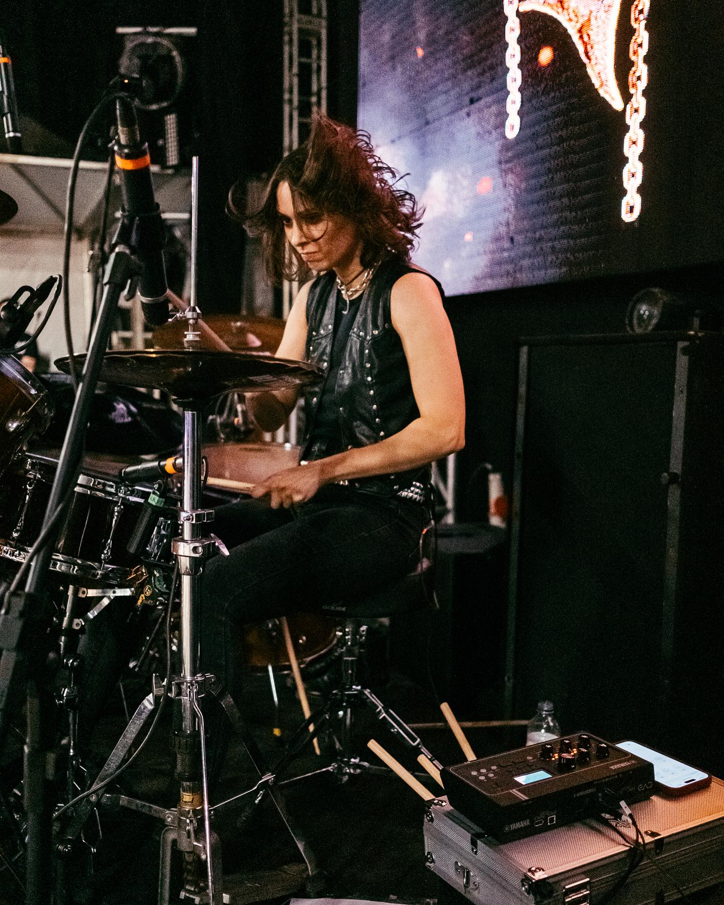 Crítica del álbum de CRYPTA "Shades Of Sorrow" (2023) - Rock and Blog